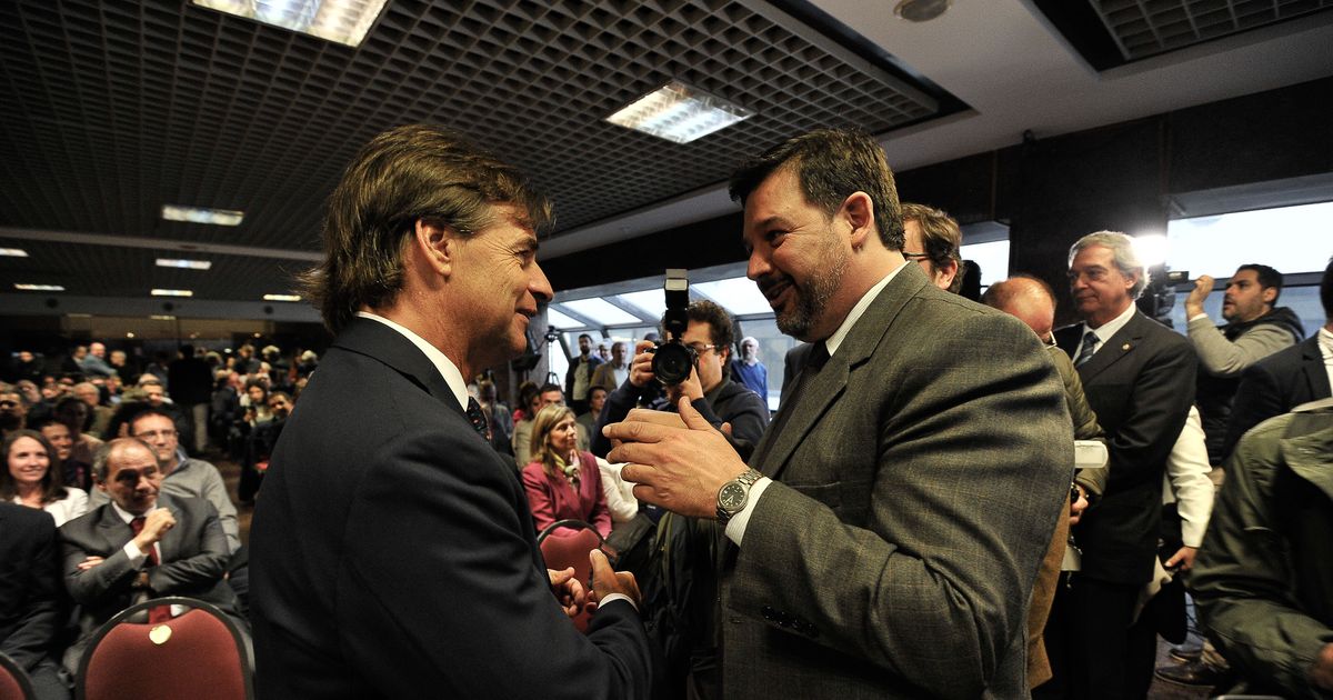 Luis Lacalle Pou recibió con mucha tristeza la noticia del deceso de ...