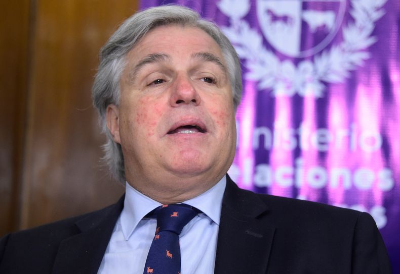 Aquí la carta de renuncia del canciller Francisco Bustillo