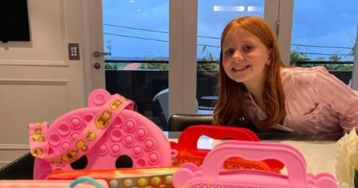 Pixie, la niña que gana miles de dólares a sus 10 años