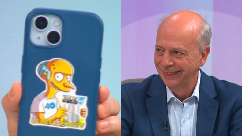 El celular de Javier García, un sticker particular y el chascarrillo de ...