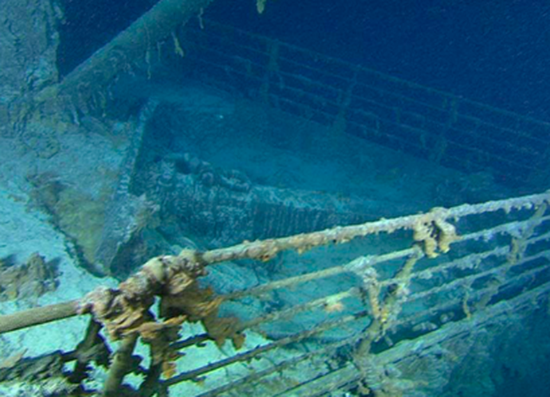 Desapareció un sumergible que visitaba restos del Titanic