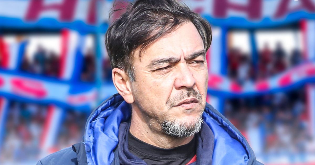 Álvaro Recoba fue ratificado como DT de Nacional para 2024