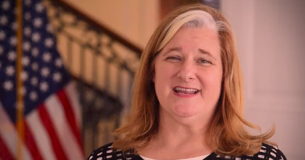 Jennifer Savage culmina su misión diplomática en Uruguay