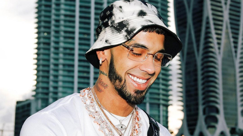 Anuel anunció su primer show en Montevideo