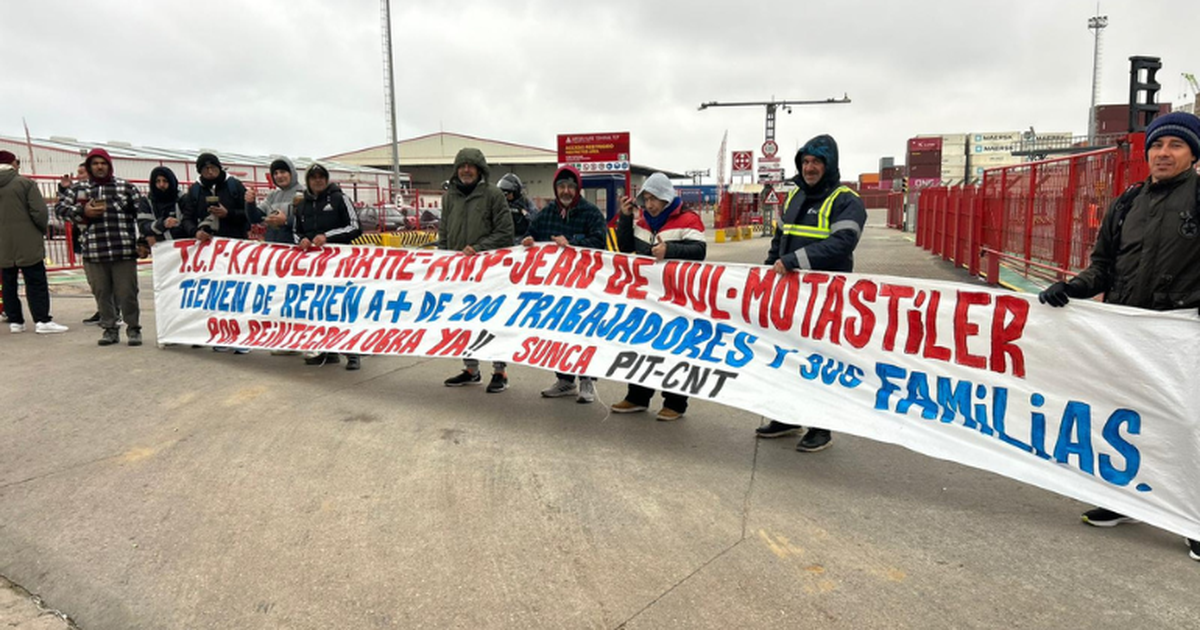 Trabajadores del Sunca reclaman solución tras siete meses de ...