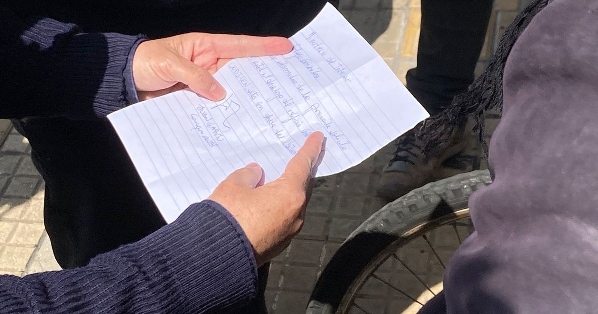 Polémico intercambio entre estudiantes y González por desalojo del Codicen