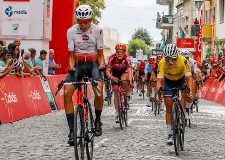 Ciclista uruguaya Reyes ganó etapa de la Vuelta a Portugal