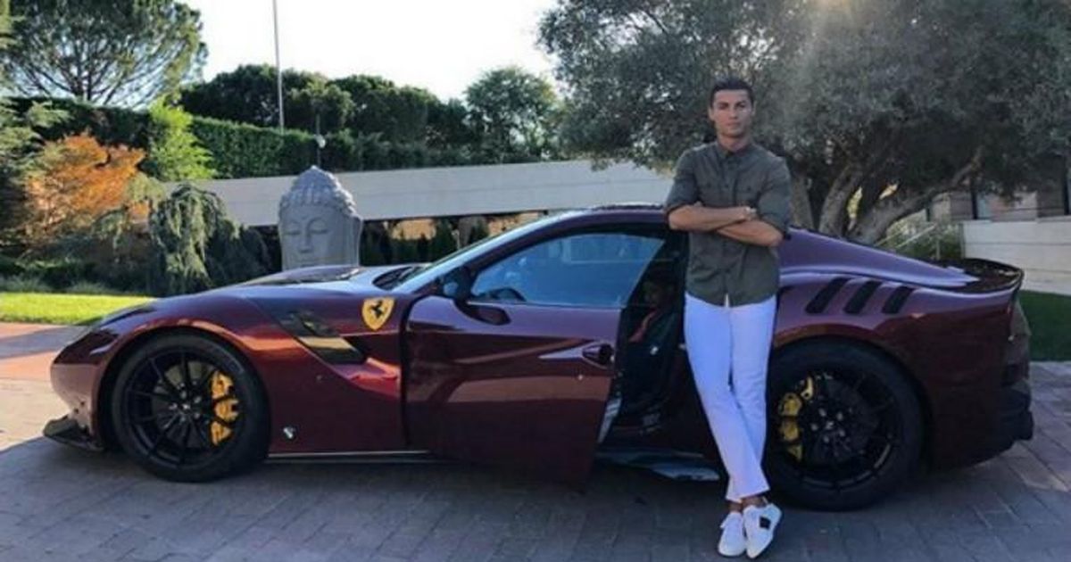 La colección de autos de CR7 alcanzan los 6: de euros