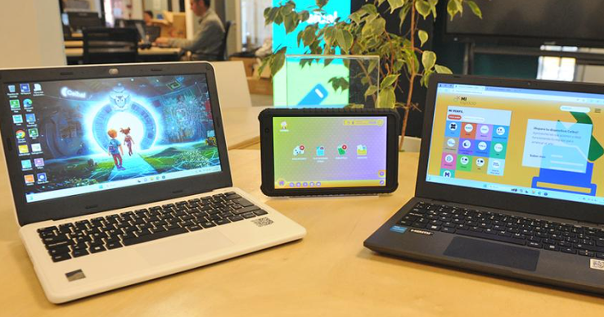 Ceibal comenzó a entregar computadoras y tablets