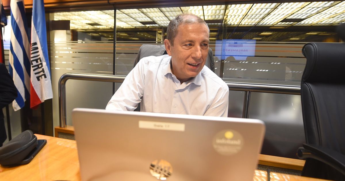 Gabriel Oddone reiteró que la situación económica del país es sólida ...