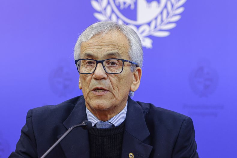 Juan Castillo llamó a reflexionar en el conflicto lácteo para que no se tire la leche